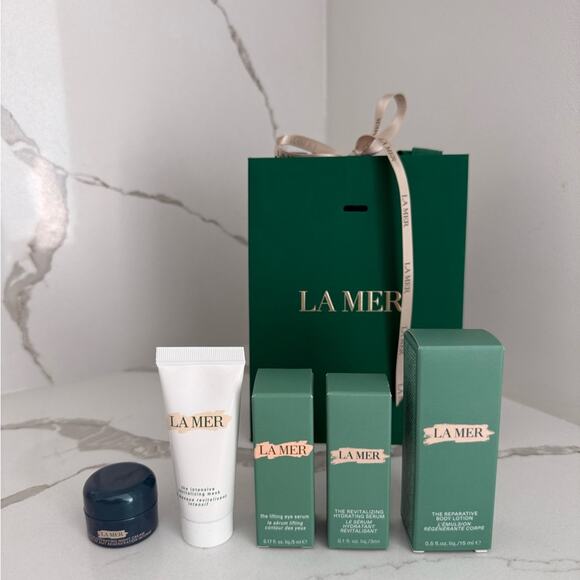 La Mer | Skincare | La Mer Travel Size Skincare Set | Poshmark